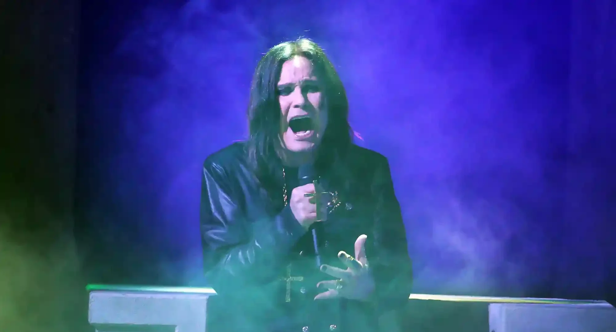 Ozzy Osbourne Stuning Rare Unseen Lifestyle Bio Pics Films News