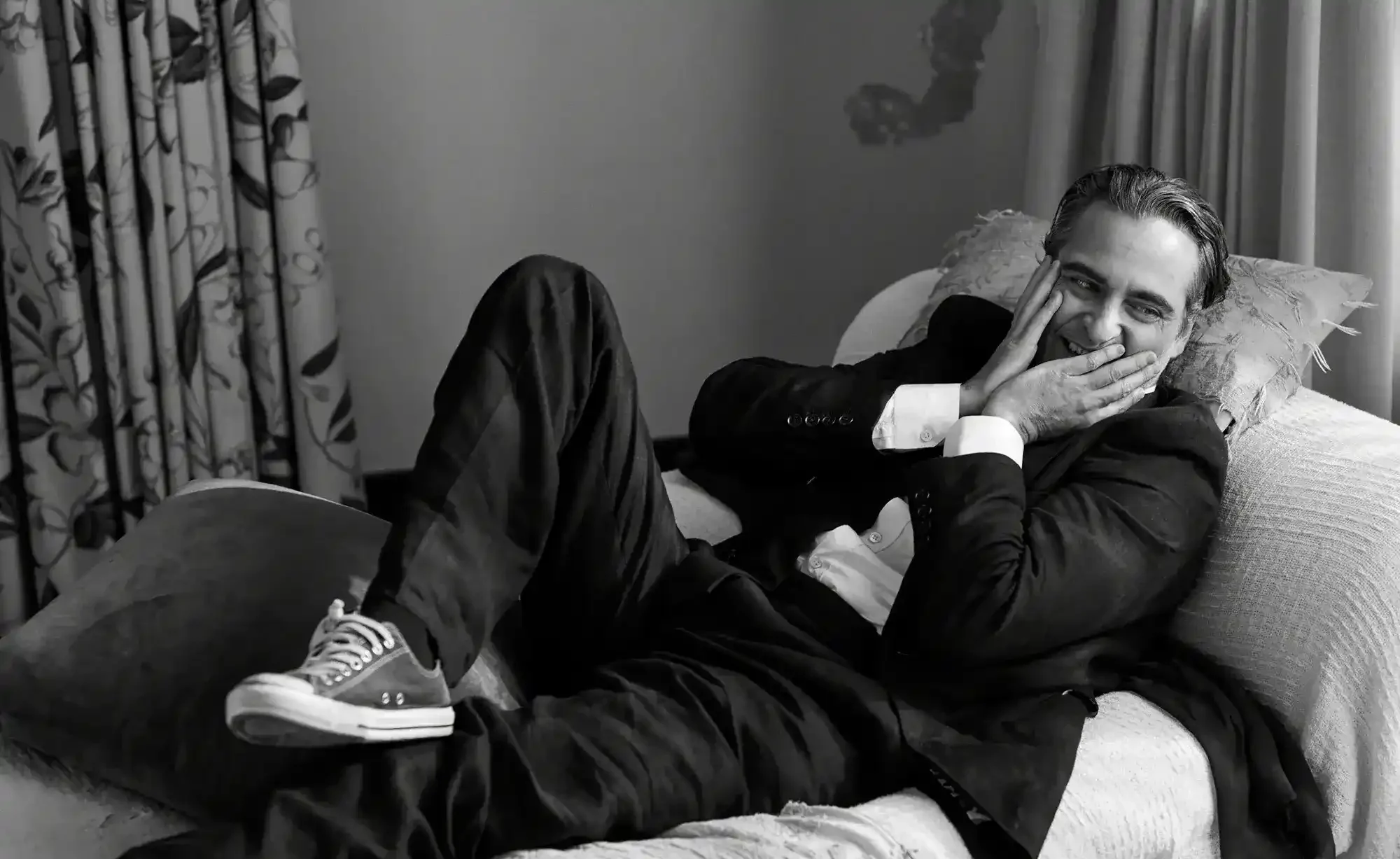 Joaquin Phoenix Stuning Rare Unseen Lifestyle Bio Pics Films News